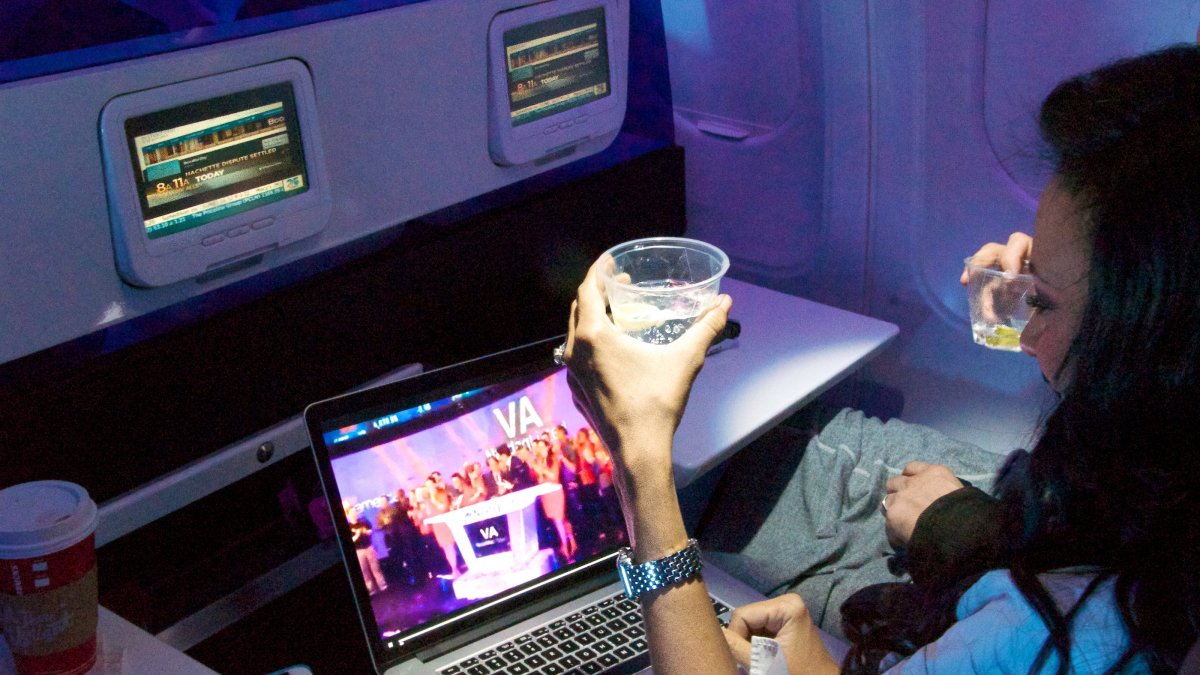 Travel world: Wi-Fi on the plane - Here's how in-flight connectivity is ...
